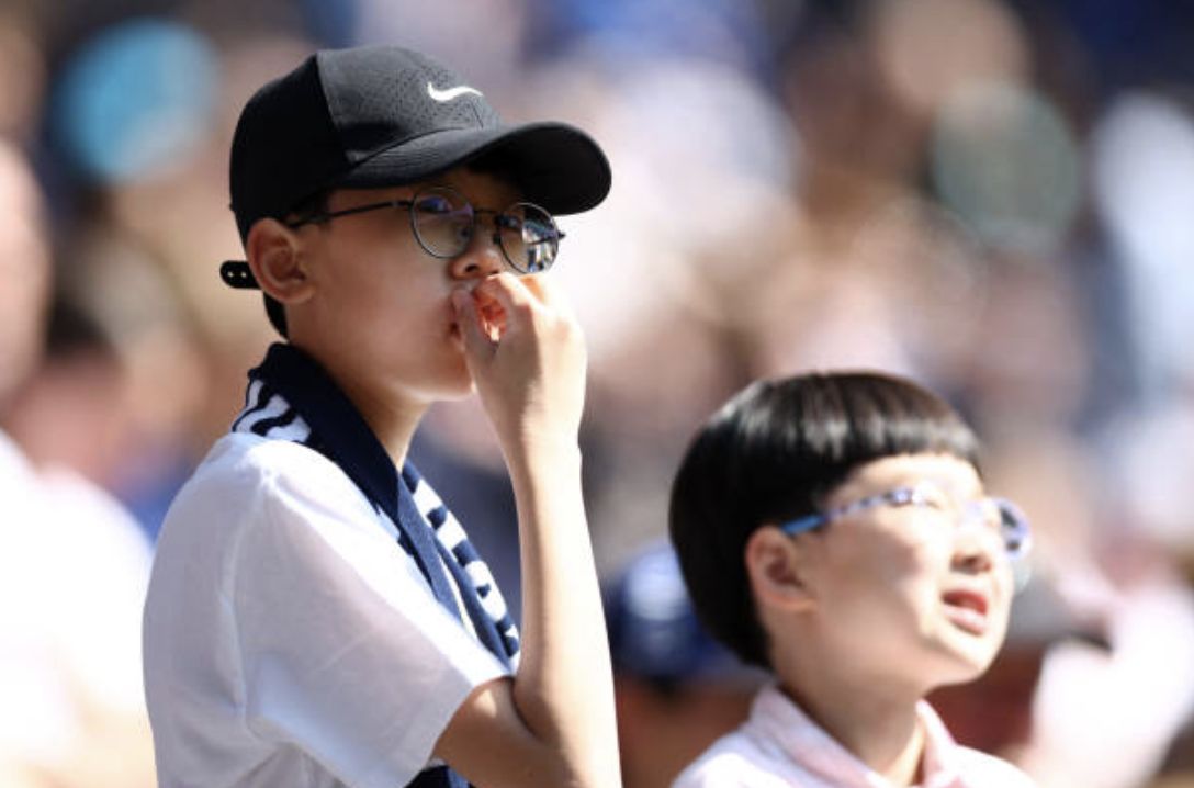 Brighton Indoors - The Boy Hotspur