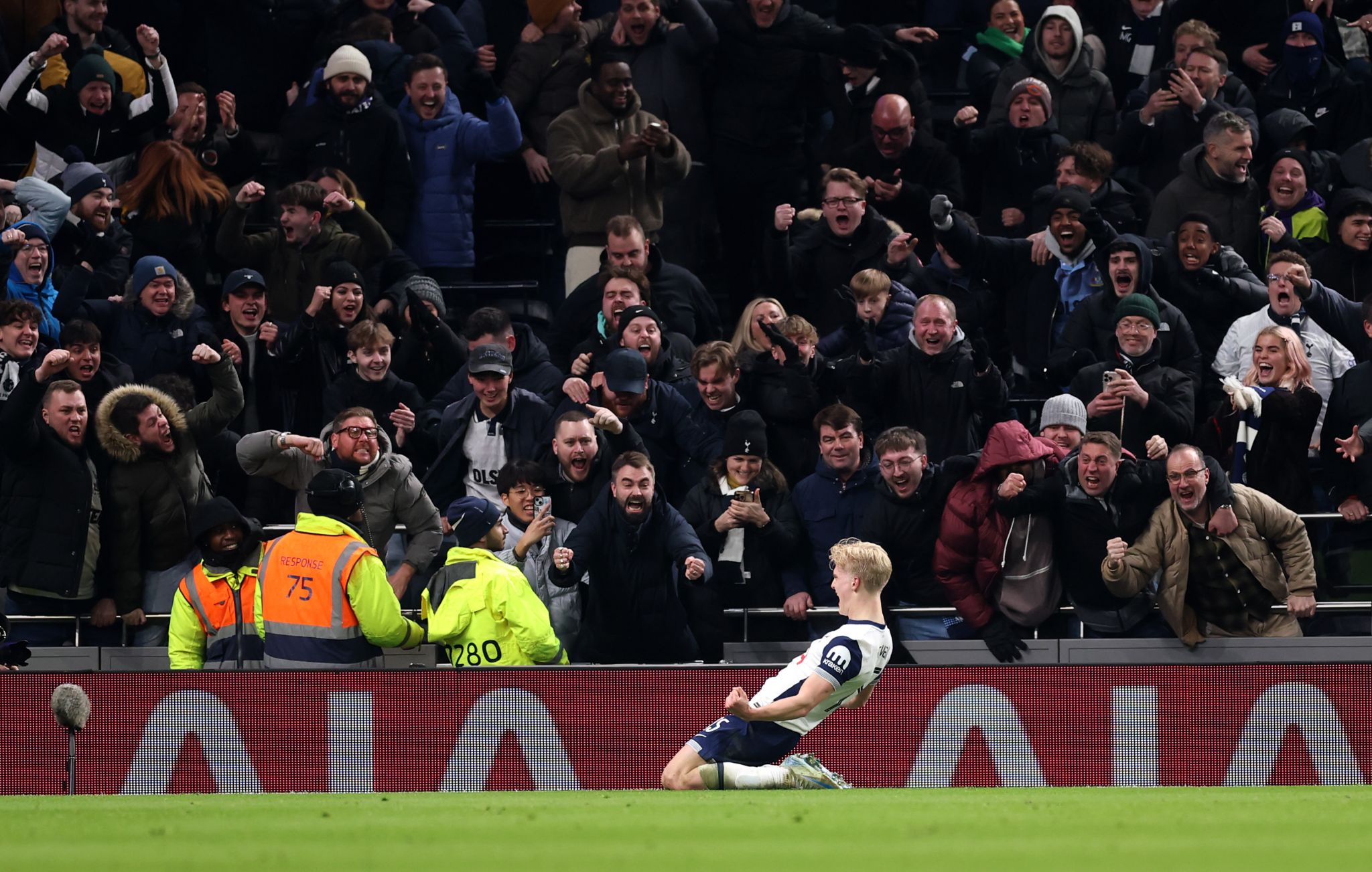 Lucas Bergvall showered in praise after Spurs 1-0 Liverpool