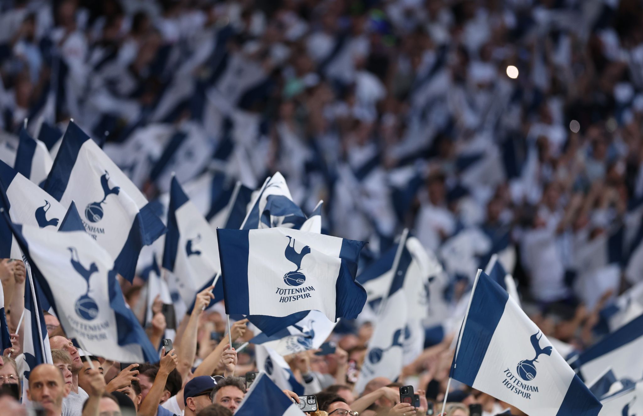 Tottenham Hotspur join the race to sign Richard Rios